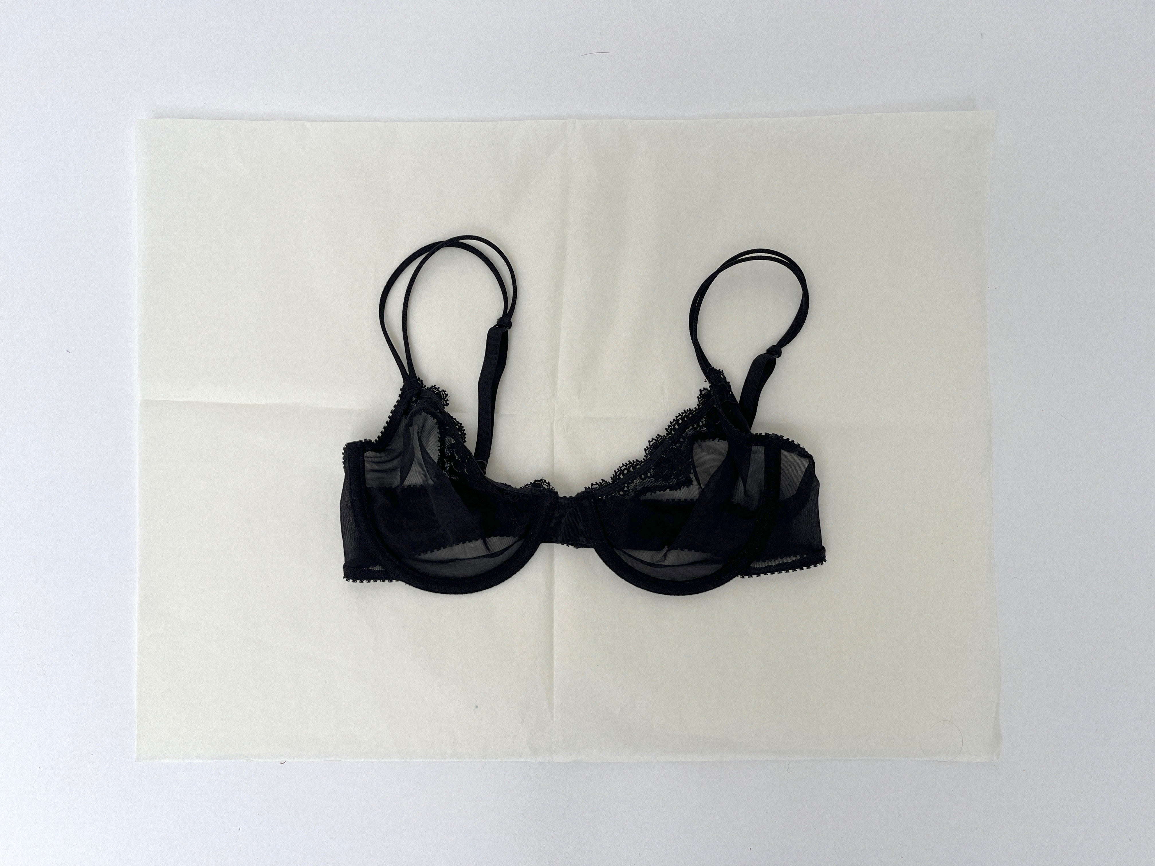 Italian Vintage Bra's Now Online – THE NEW STUDIO